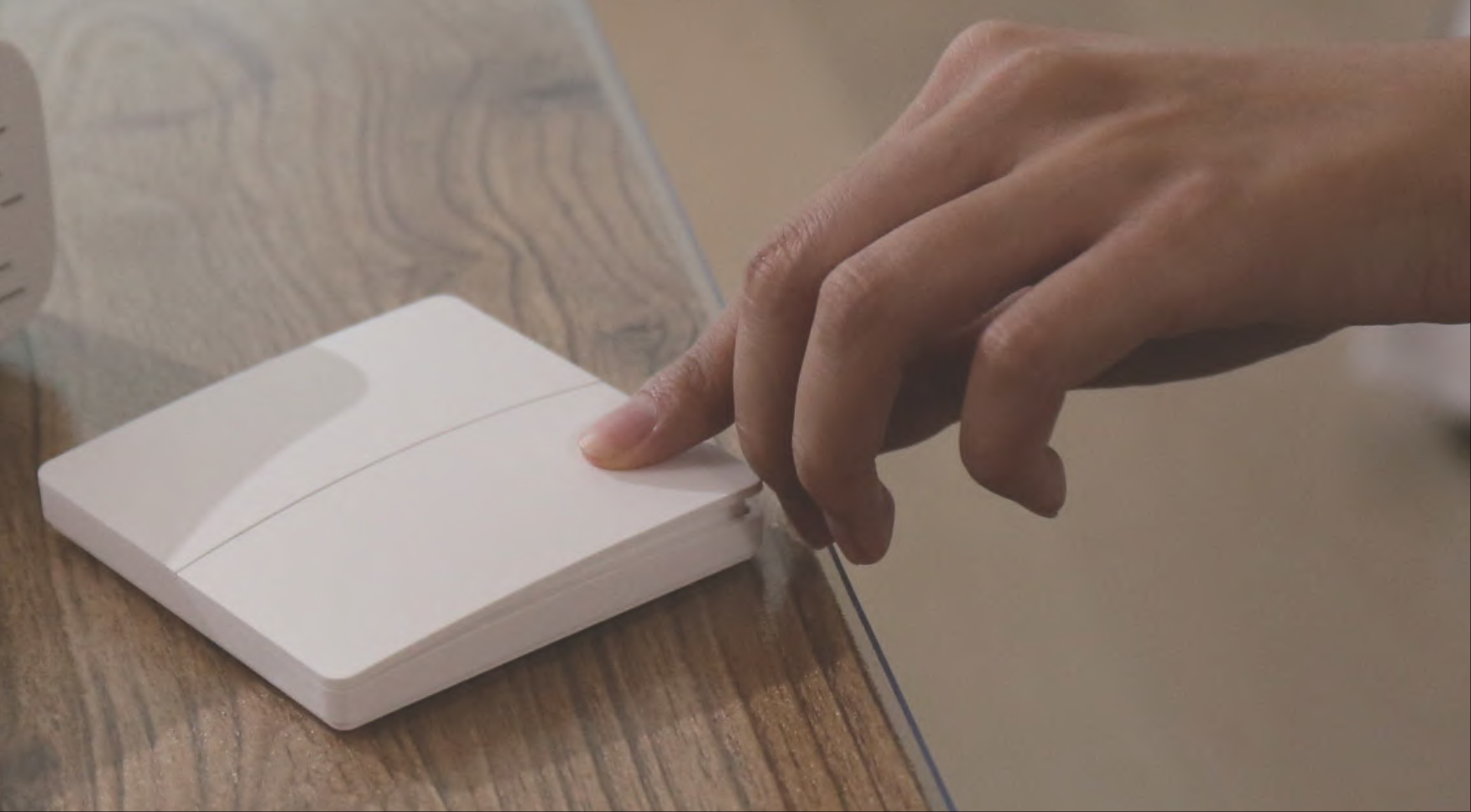 The Retrofit Revolution/ Installing Wireless Kinetic Switches Without ...